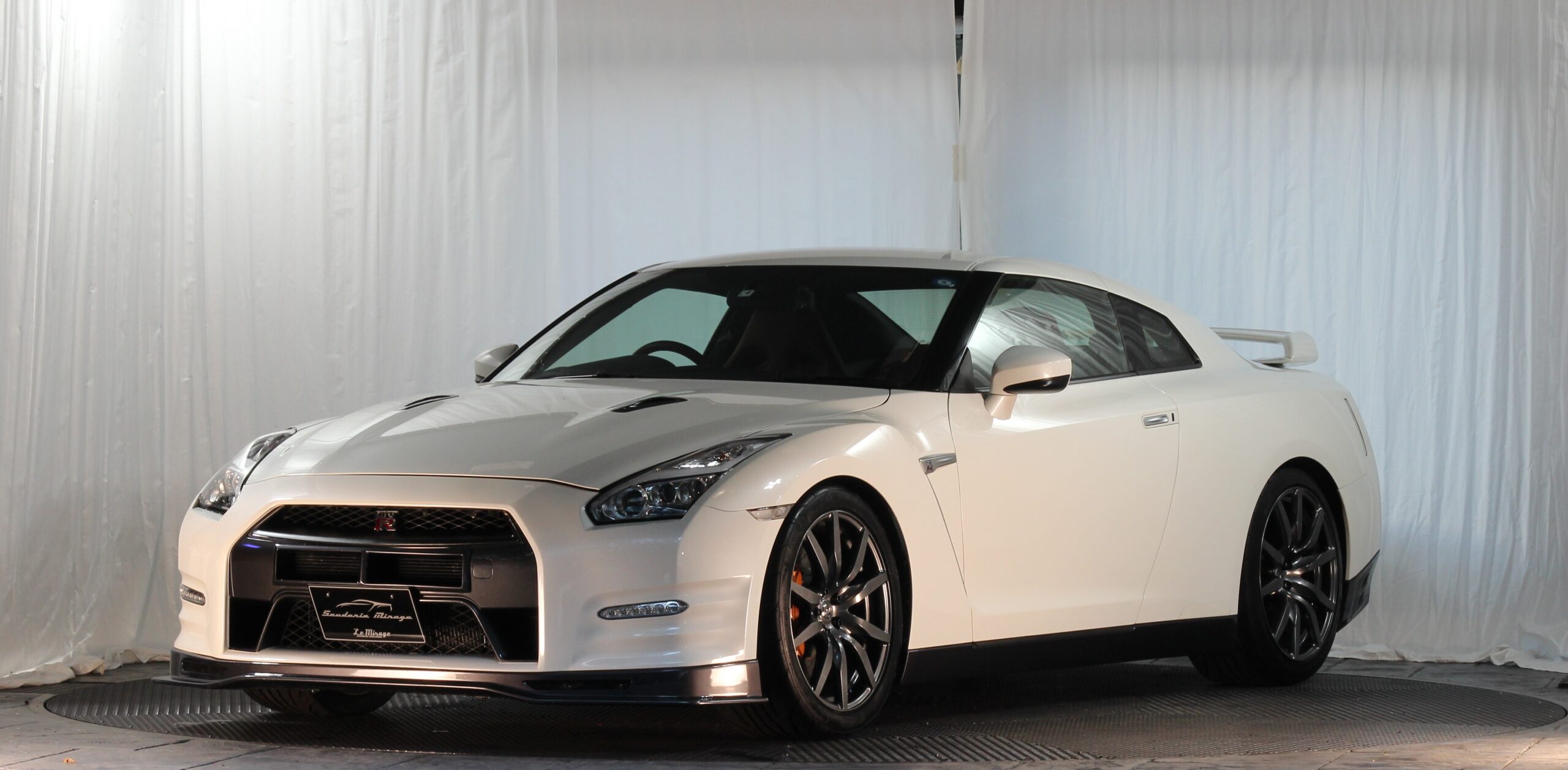 【成約済】日産 GT-R R35 MY15 % | Mirage Auto Design